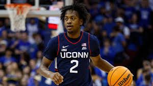 Tristen Newton, American Basketball Player - Minnesota Ti...