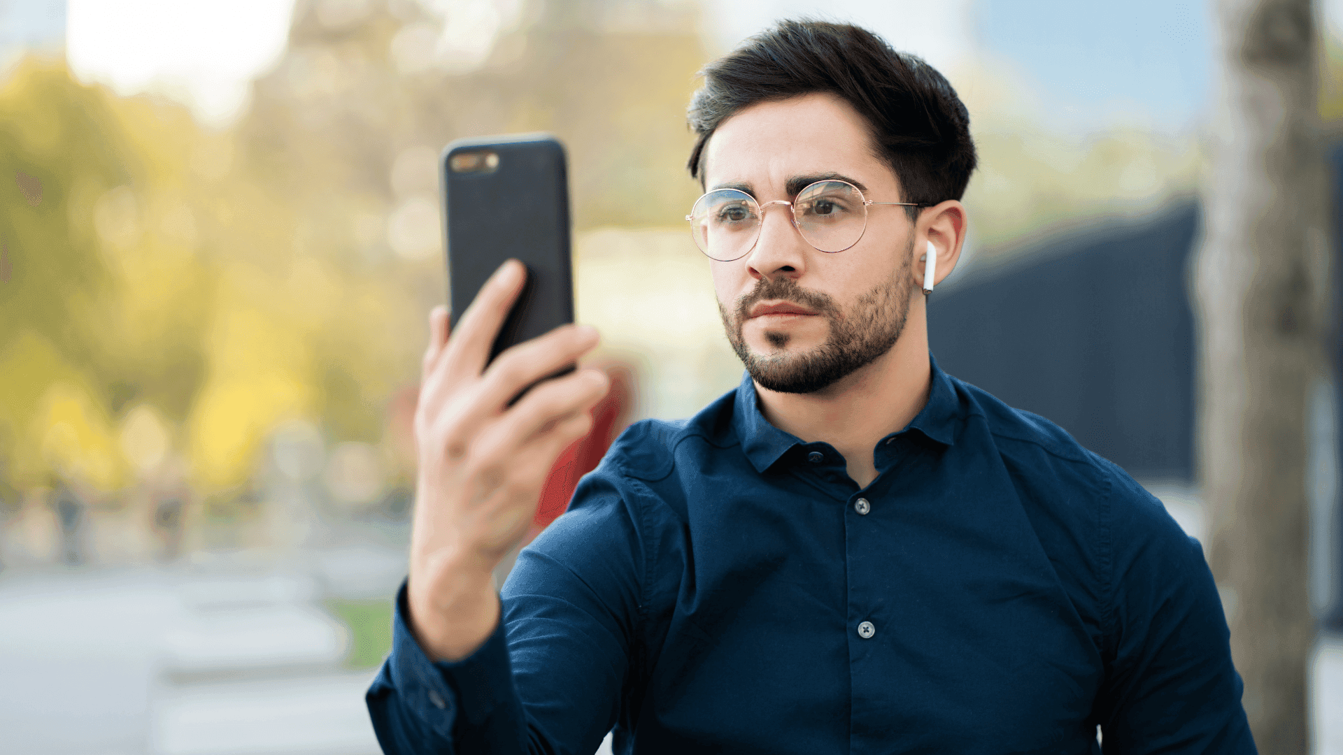 How to Choose the Right ID Verification Service for Your Business