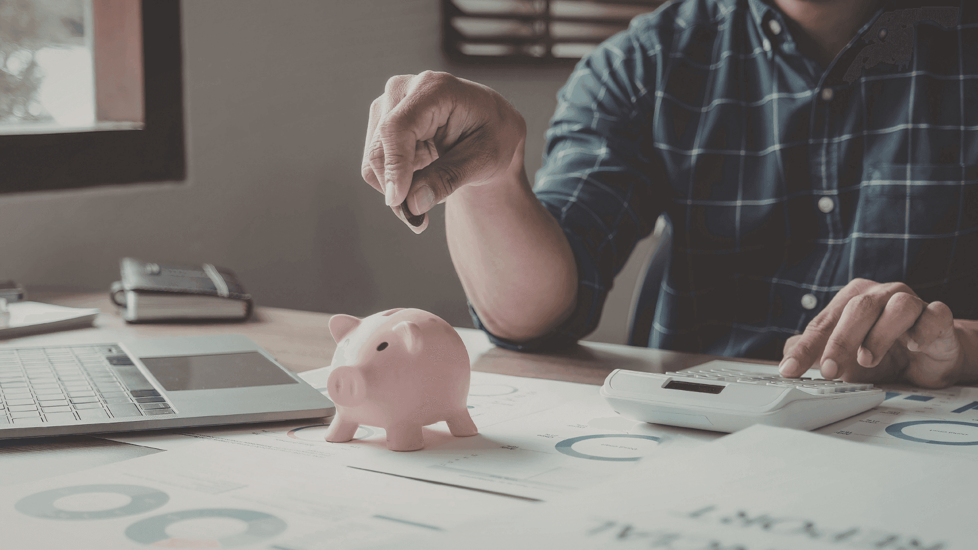 How to Set Up a Savings Plan That Works for You: Tips for Every Budget